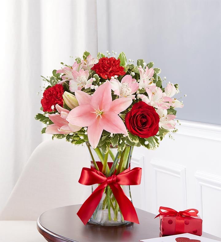 Key To My Heart® in Clear Vase | 1800Flowers.com